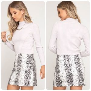 The NEW Boutique | Skirts | Black And White Snakeskin Python Mini Skirt ...